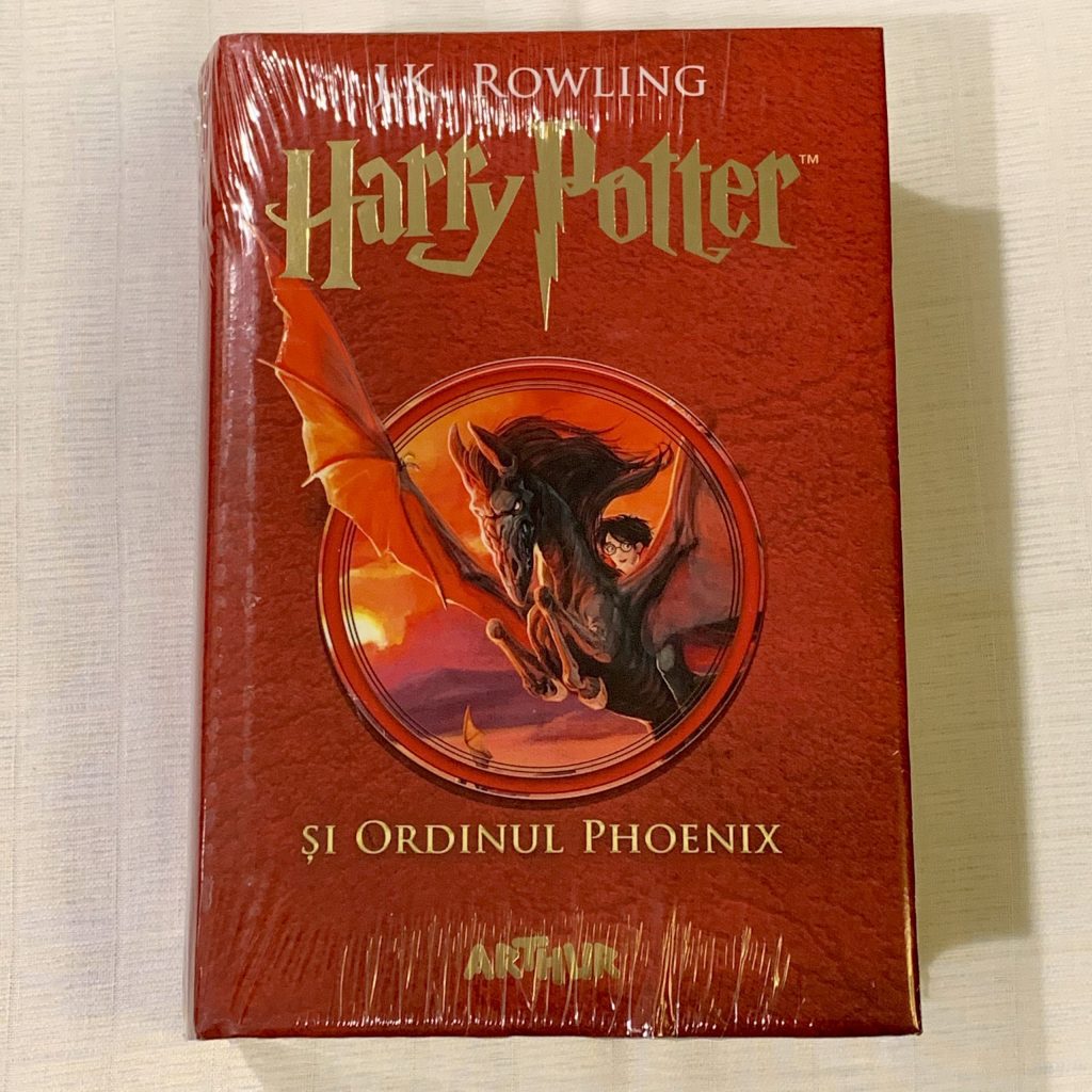 Harry Potter si Ordinul Phoenix (#5) - J. K. Rowling - Romanian Books USA